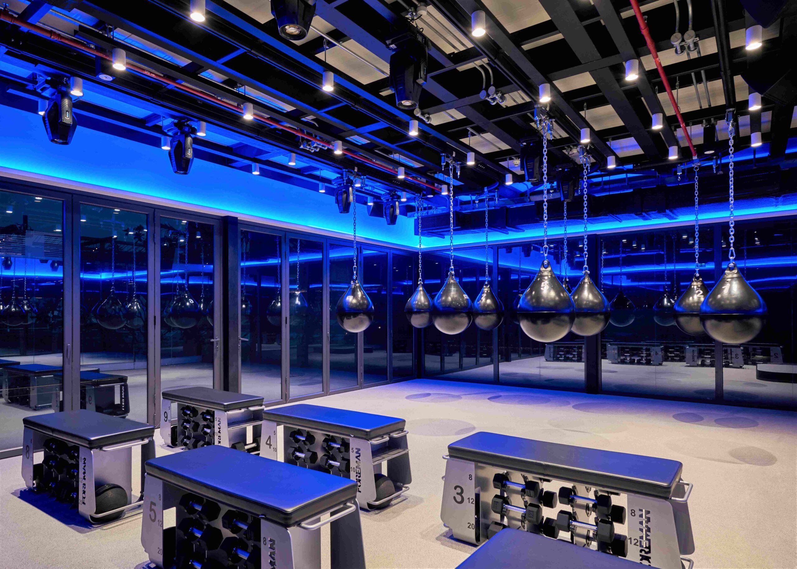 Train Beach Club - BW Interiors